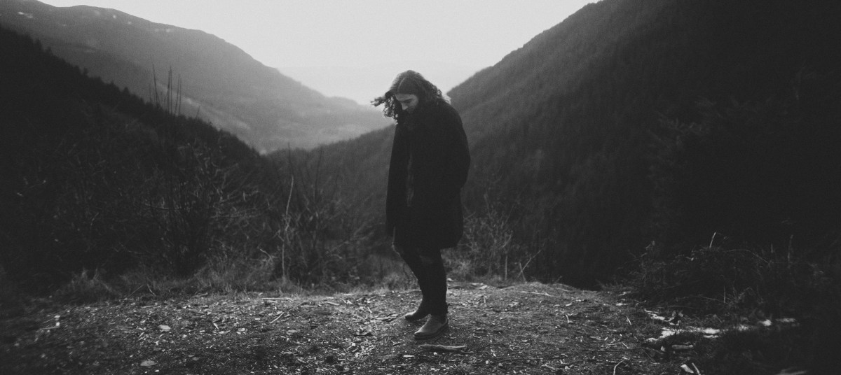 Van Andrew Navigates Past Afflictions and Candidly Explores His ...